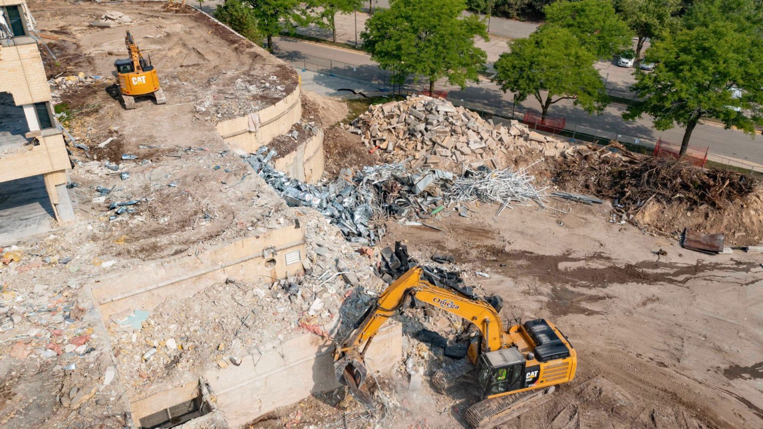 Choosing the Ideal Demolition Contractor in Illinois - Omega